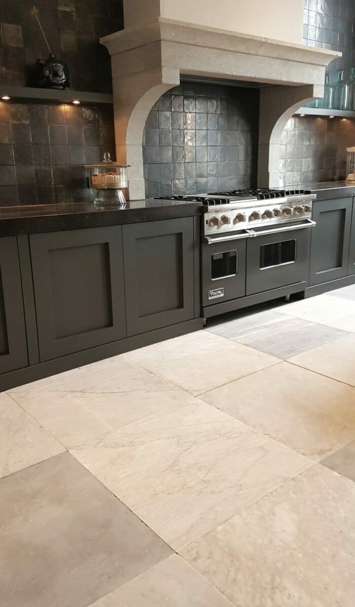 Best Kitchen Flooring Ideas - Ultimate Guide | DustRam®